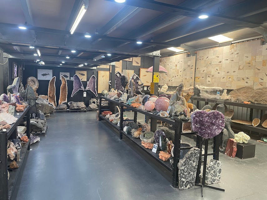 Crystal World Exhibition Centre – Crystal World Exhibition Centre and Sales