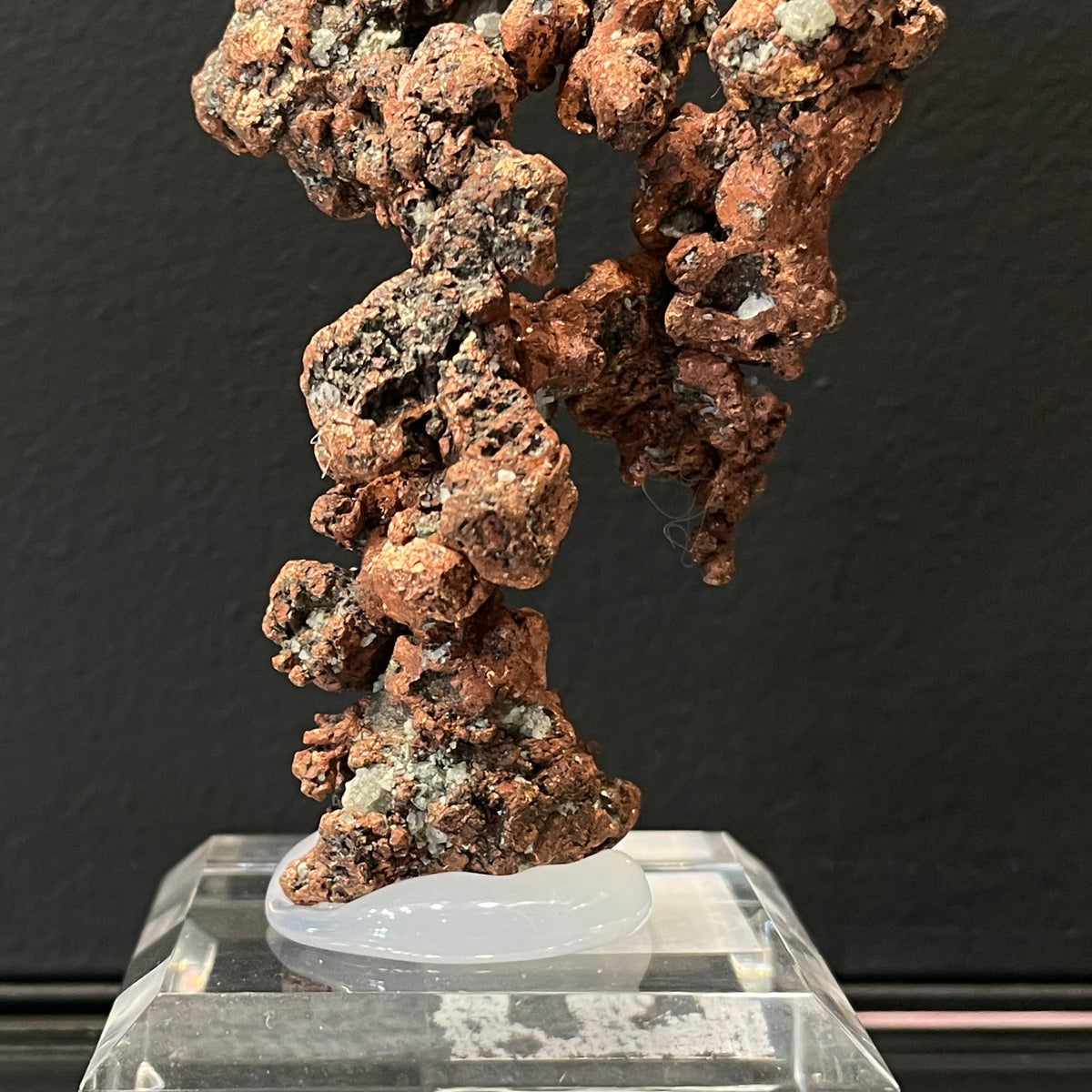 NATIVE COPPER, Australia INC055 – Crystal World Exhibition Centre and Sales