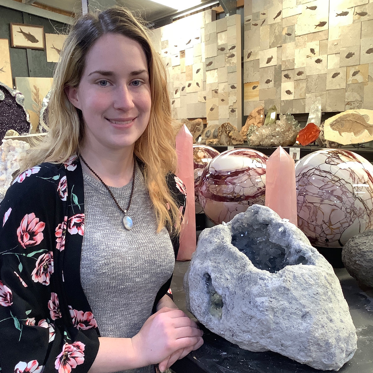 Celestite Cave – Crystal World Exhibition Centre and Sales